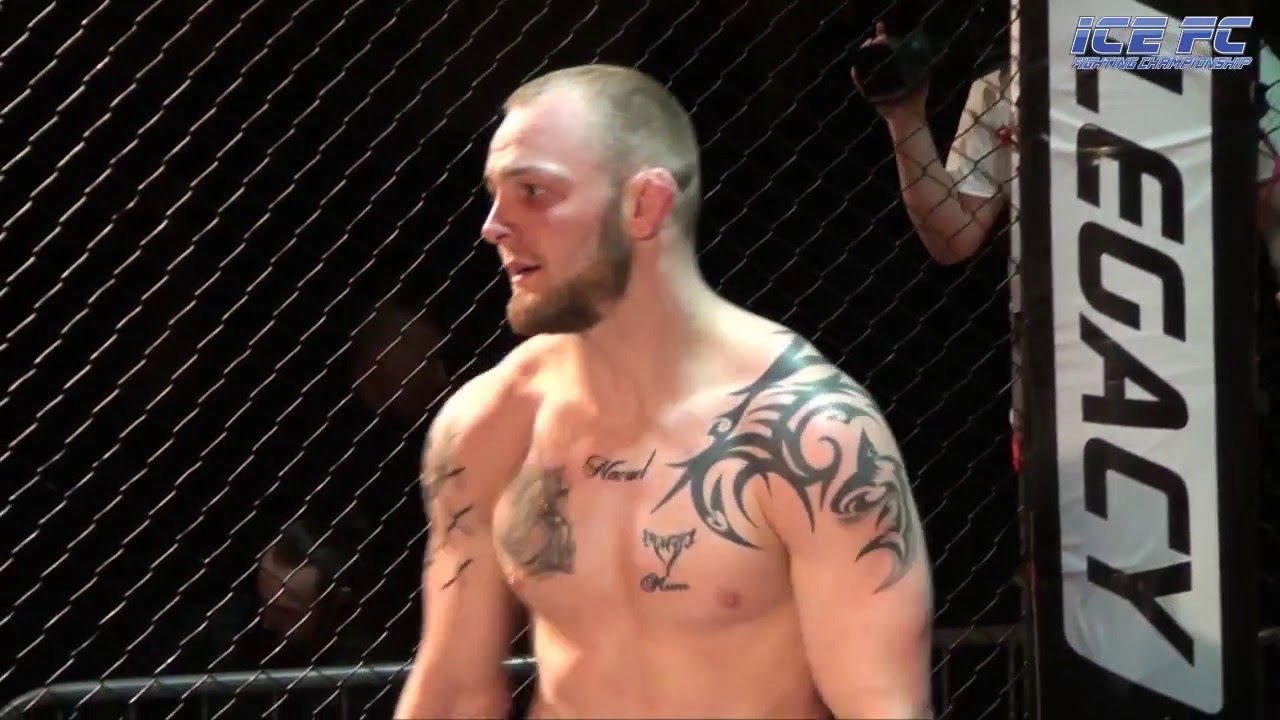 ICE FC 11 Chris Fishgold vs Alejandro Ferreira - YouTube