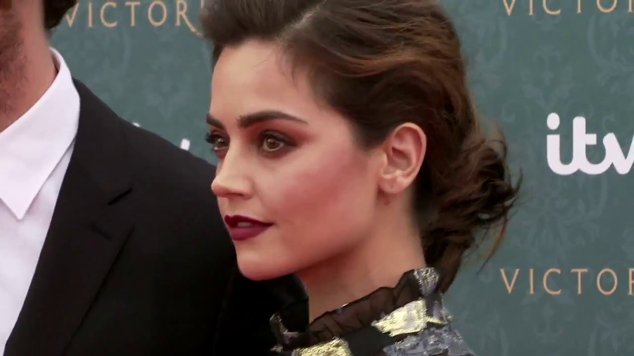 Victoria - UK Premiere Red Carpet - YouTube