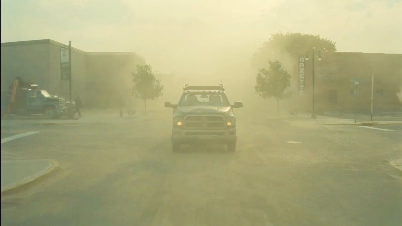 Interstellar movie sand storm scene - YouTube