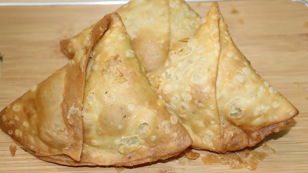 EASY ALOO CHANA SAMOSA RECIPE||SAMOSA FOLDING TECHNIQUES||RAMZAN ...