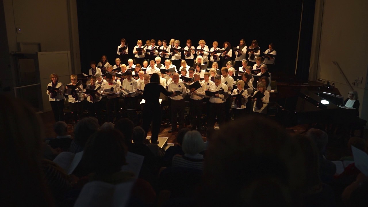 Gounod - Faust - Soldiers Chorus - YouTube