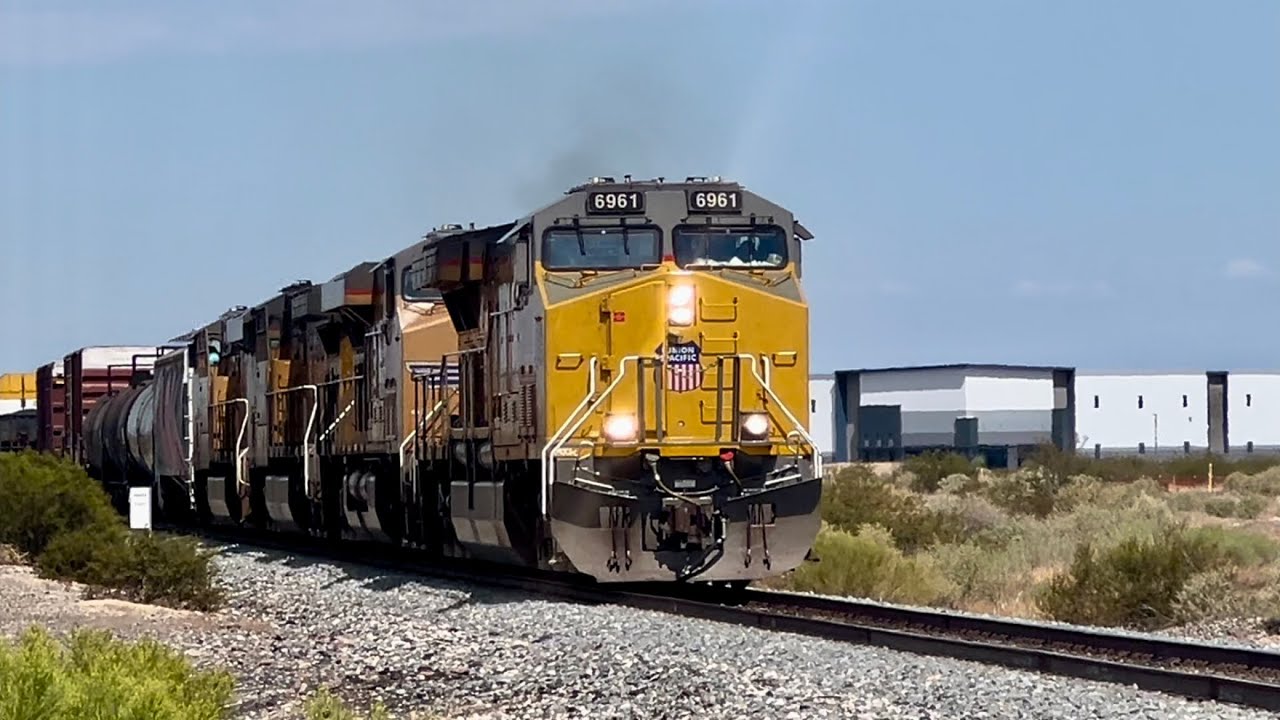 UP 6961 AC4460CW former AC6000 leads through Queen Creek AZ 8-11-24 ...