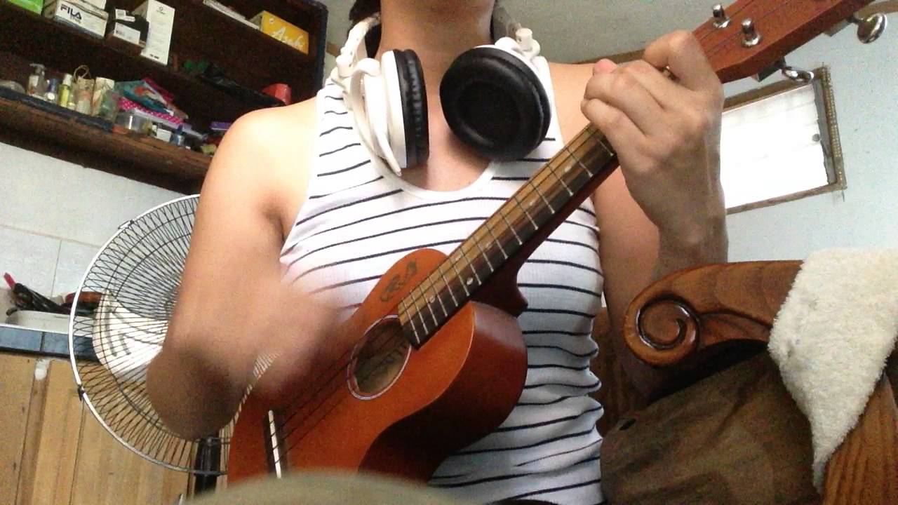 country road (jack johnson & paula fuga) ukulele cover - YouTube