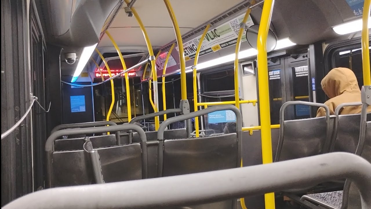 Onboard Northbound DDOT bus 1719 XD40 NFI 2017 on Route 60 Evergreen to ...