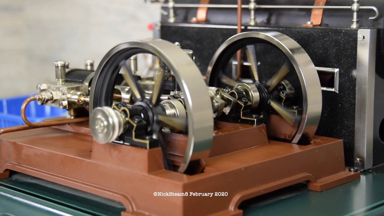 Märklin 16051 Dampfmaschine - YouTube