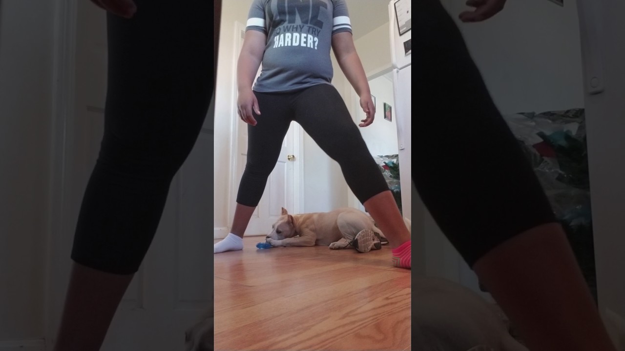 How to do a SPLIT part 2😋 - YouTube