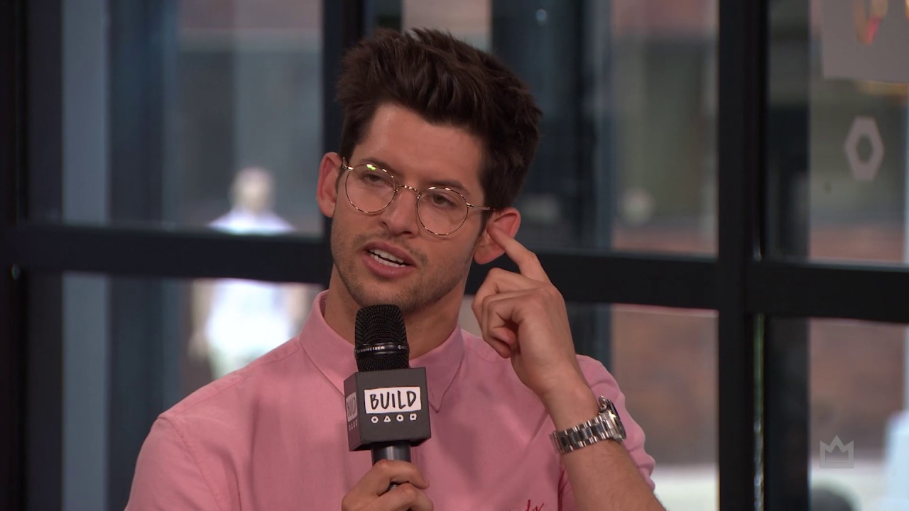 Hunter March Talks About How He Got The "Emogenius" Hosting Gig - YouTube