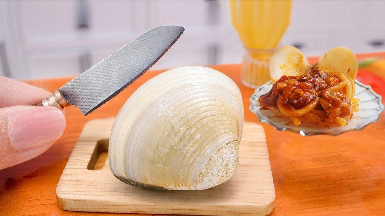 Perfect Miniature Linguine with Clams Recipe| ASMR Tiny Seafood Pasta ...