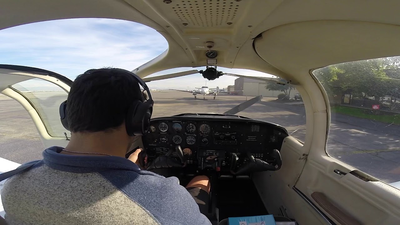 PRACTICING LANDINGS AT A CLASS C INTL. AIRPORT - YouTube