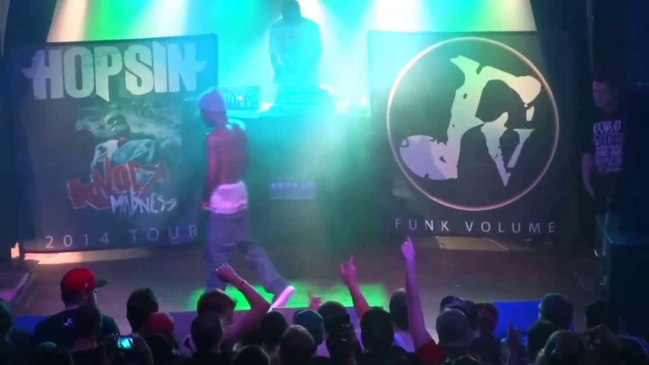 Hopsin HIP HOP SINISTER Knock Madness tour Pittsburgh - YouTube