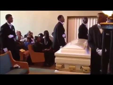 Technoblade Funeral Service - Open Casket [HD] - YouTube