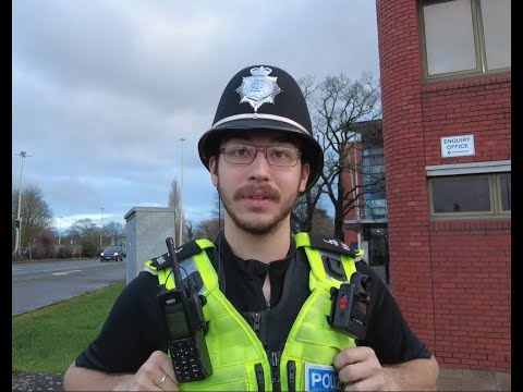 There's Too Many Police Officers With A Big Ego - YouTube