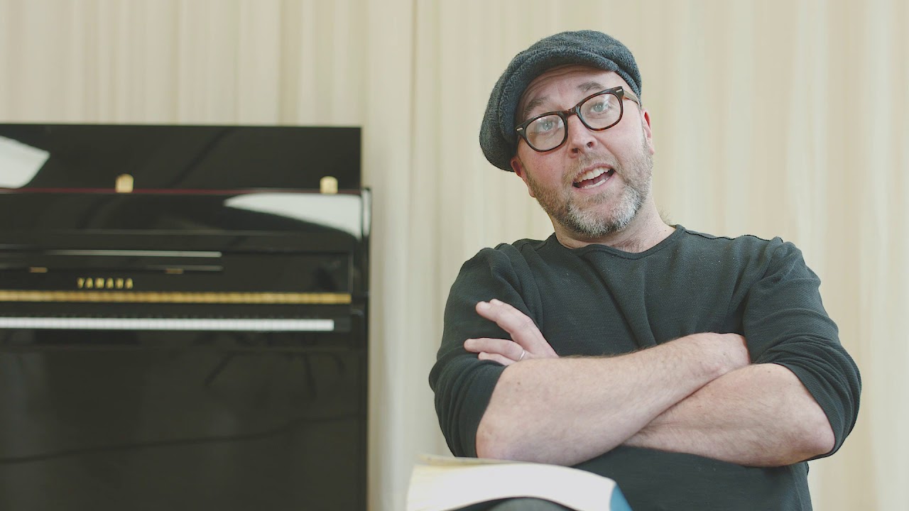 Richard Burkhard discusses Mozart's 'Così fan tutte' - YouTube