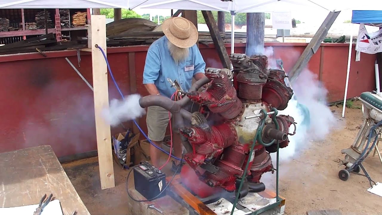 Marine 7cyl Radial Engine - YouTube