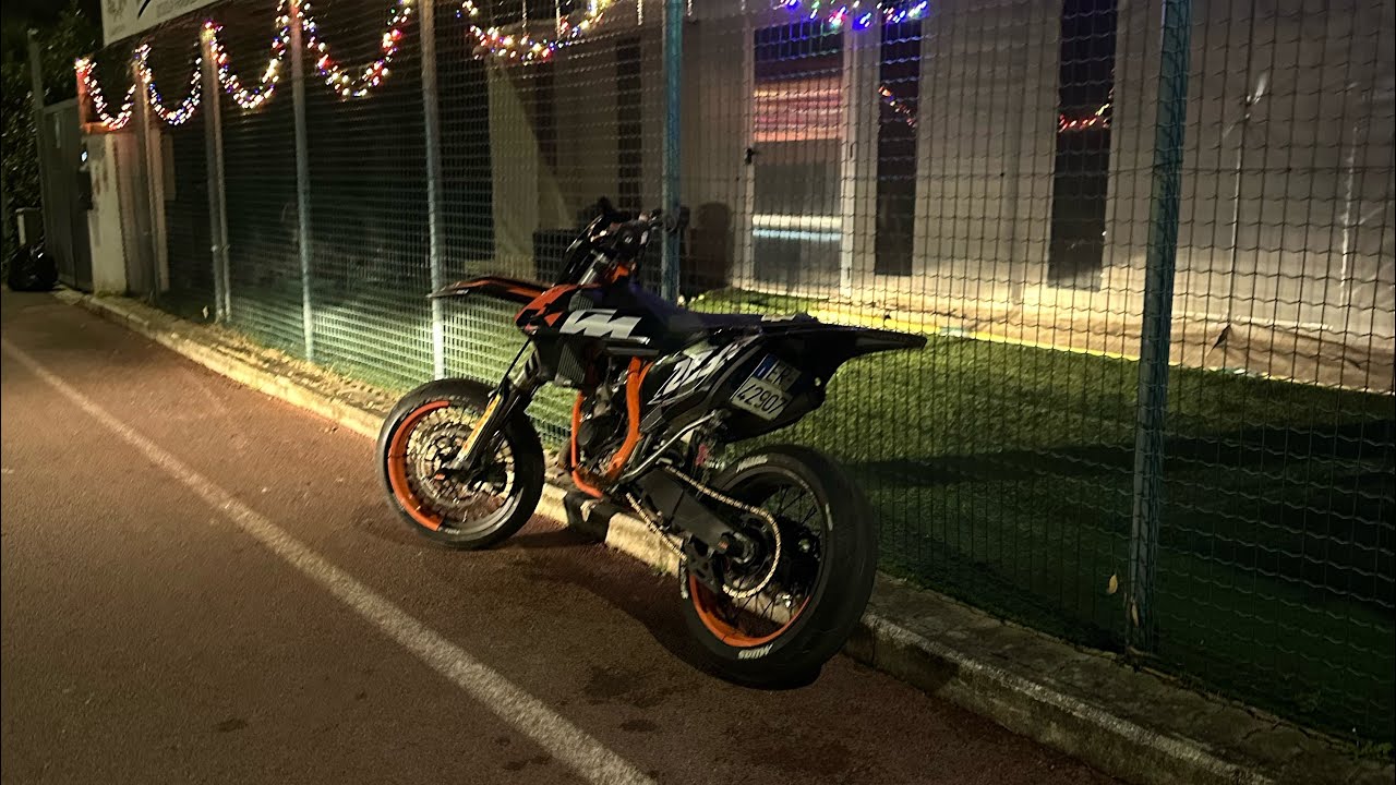 Ktm sx 125 night ride - YouTube