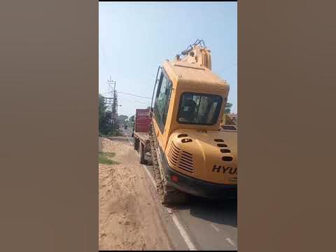 Hyundai 80😱🤔JCB কেমন গাড়ি থেকে নামানো হয় দেখুন‌‌‌ 🥹 ভিডিও শেষ পর্যন্ত দেখুন #shortsvideo ...