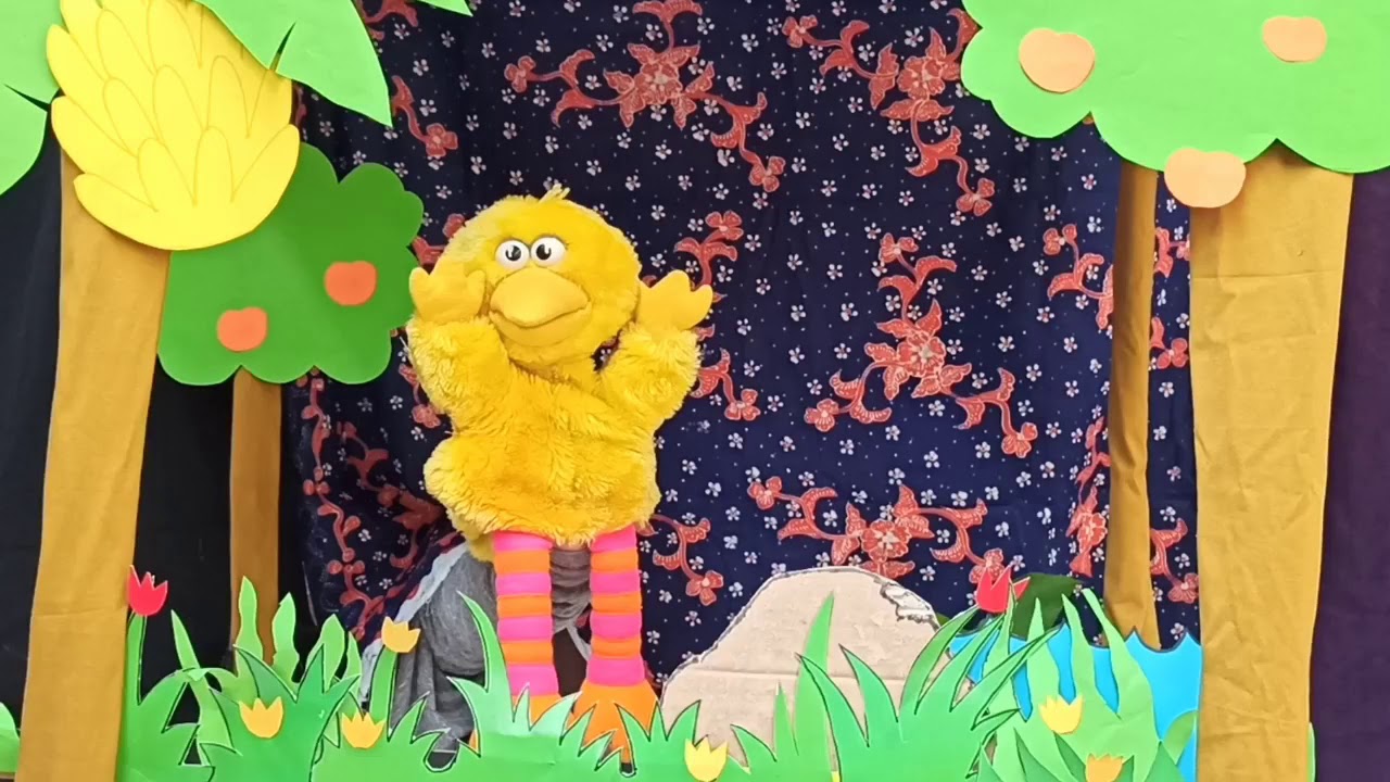 Panggung boneka KISAH SI KOKO - YouTube
