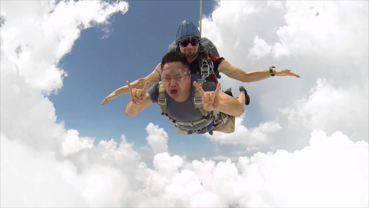 Sky Diving - YouTube