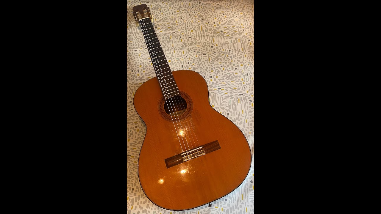 Fender Classical Guitar FC40 - YouTube
