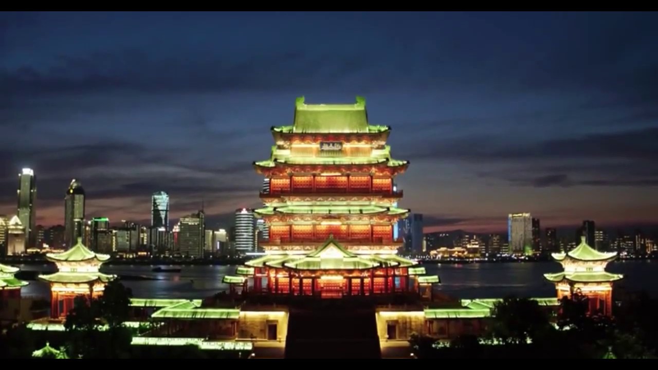 One of the three famous buildings in Jiangnan:Pavilion of Prince ...
