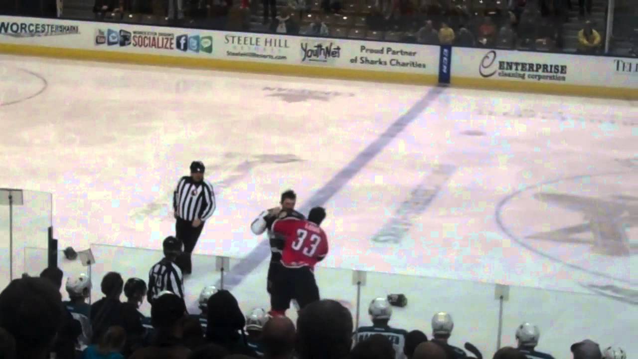 Frazer McLaren vs. Mark Louis - YouTube