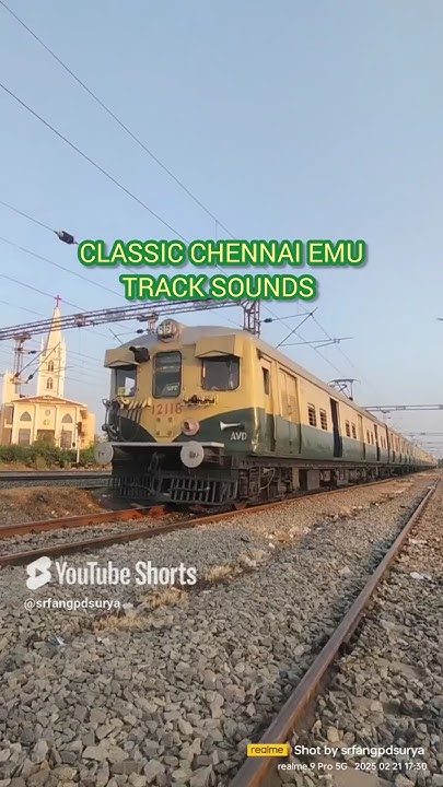 Classic Green Chennai 12 Car Emu tracks sounds while arrival at Gummidipoondi (MASS - GPD EMU ...