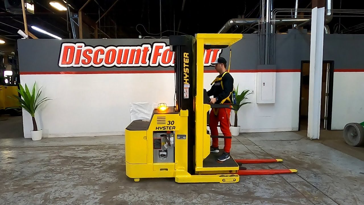 HYSTER R30XMS2 3,000lb Electric #271D - Order Picker for Sale - YouTube
