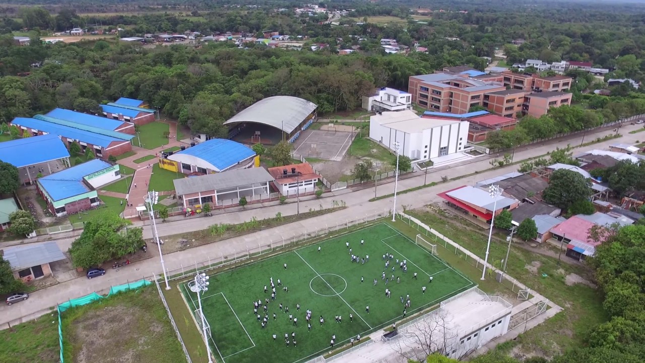 Escuela Normal Superior de Monterrey Participando en la Voz Teens ...
