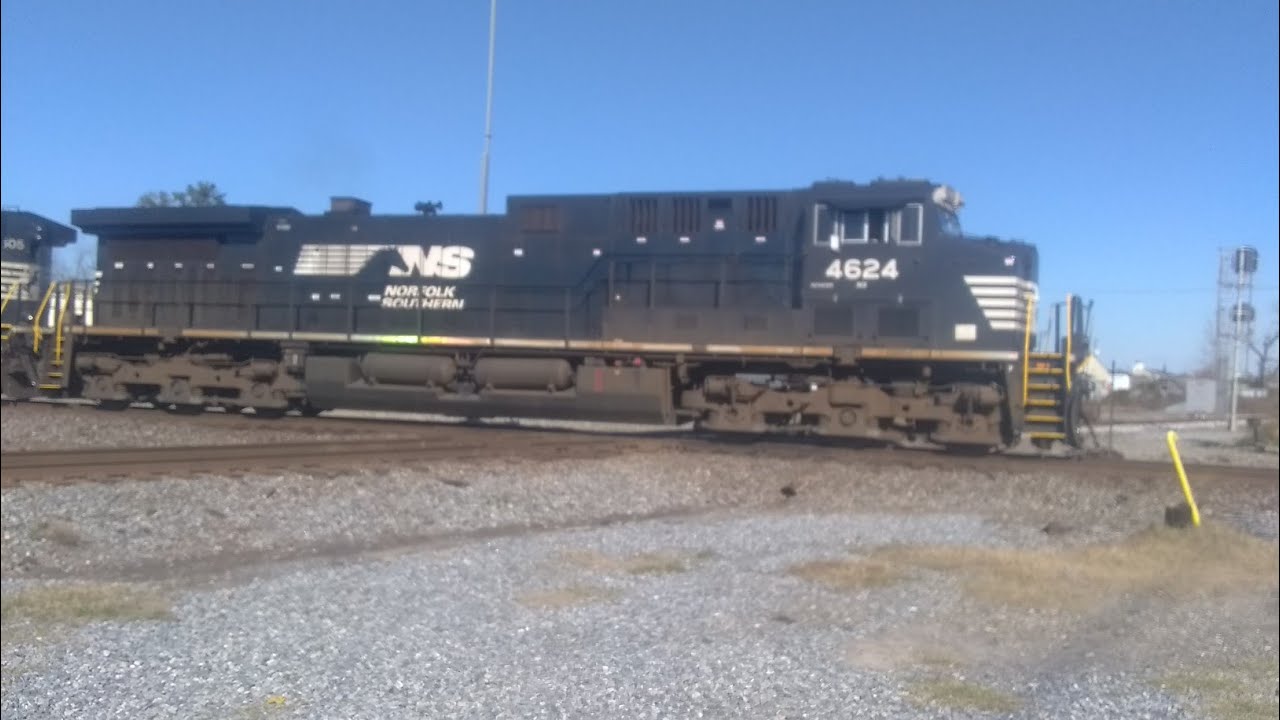 CSX/NS Diamond Action Valdosta Georgia pt.2 Norfolk Southern 64Q - YouTube