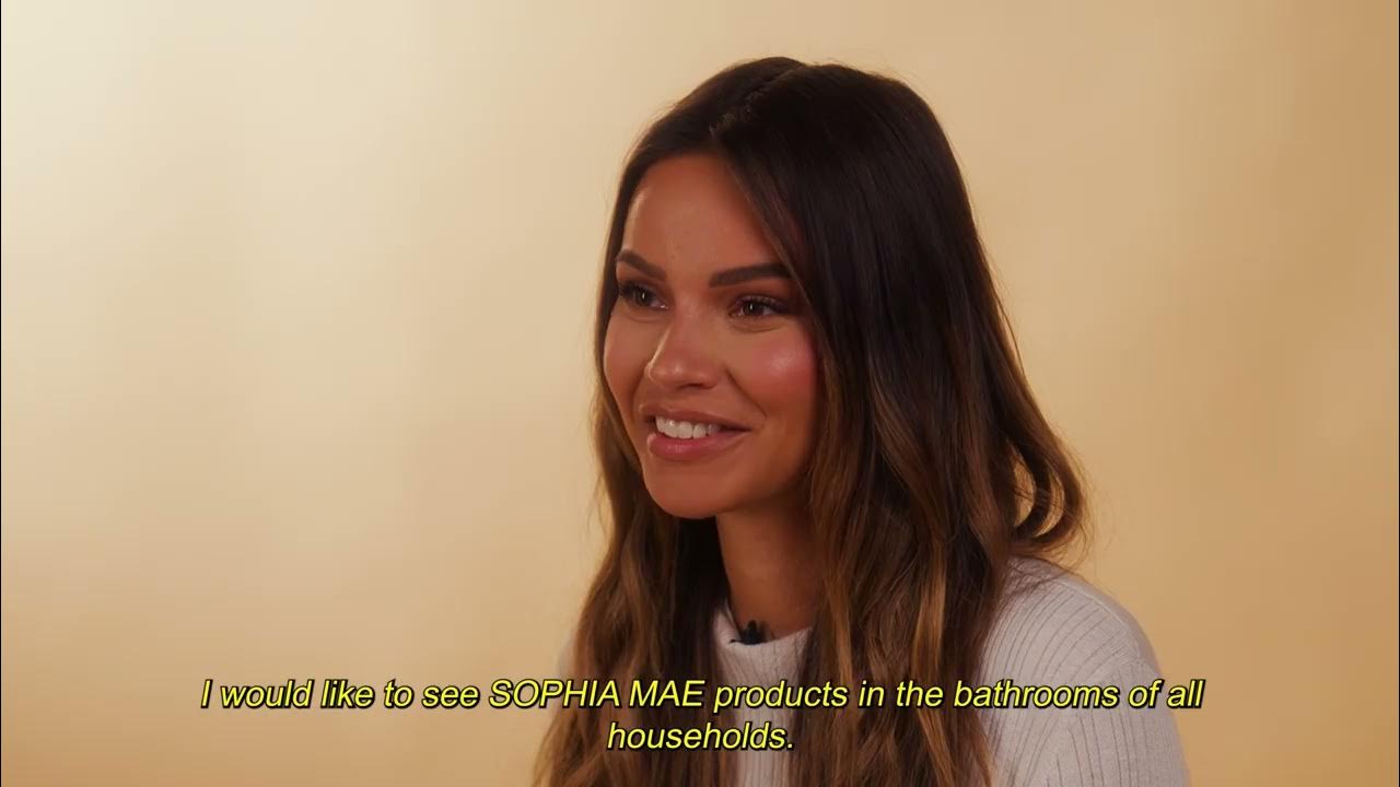 SOPHIA MAE | Let's talk about the Majestic Mist with Monica Geuze - YouTube