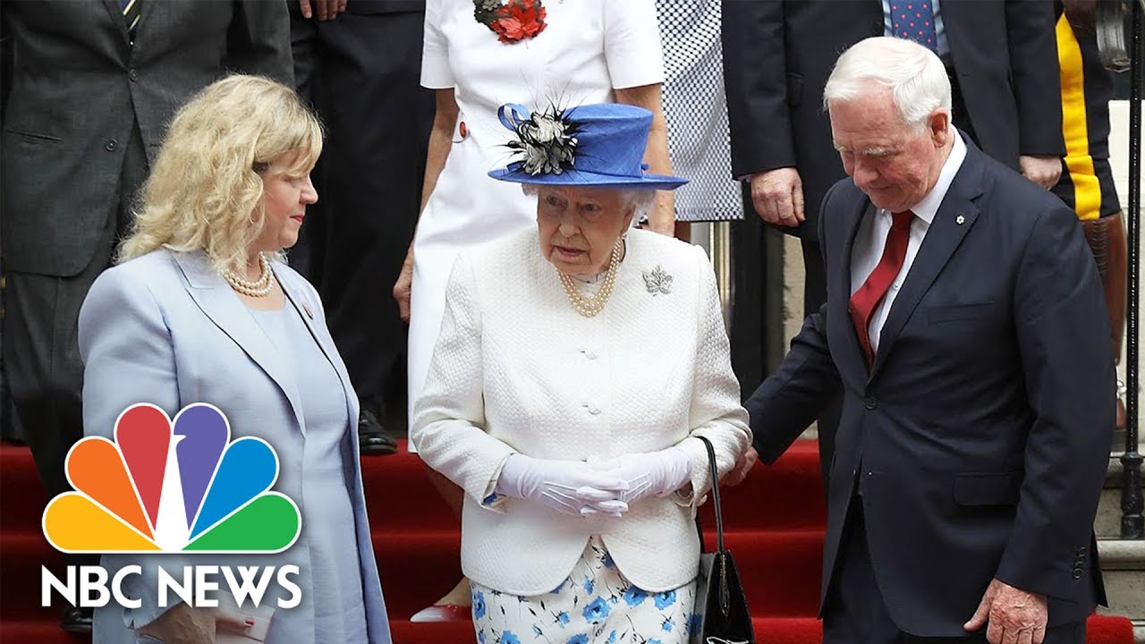 Queen Elizabeth Given A Helping Hand, But Did Royal Protocol Get ...