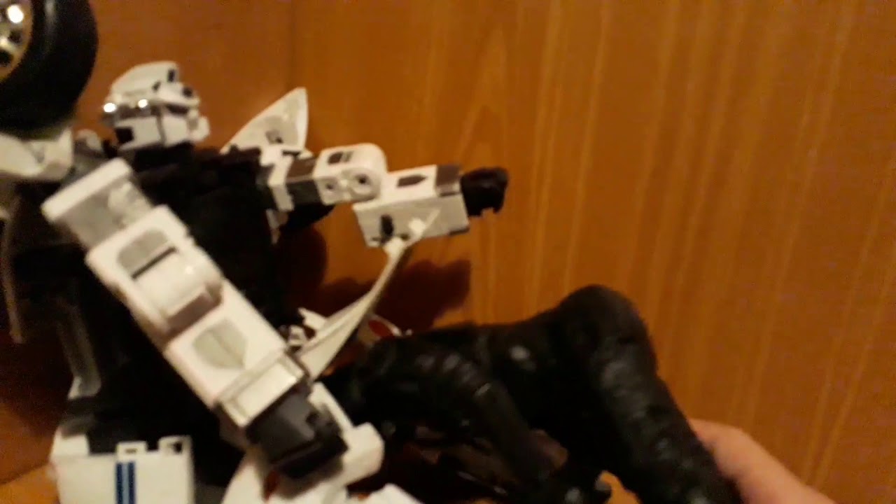 Battle of ron ,death trooper and transformers 1/3 - YouTube