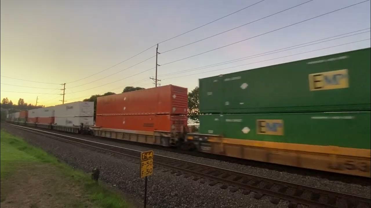 (Northbound) Union Pacific Z-Intermodal Train passes through Ruston Way. - YouTube