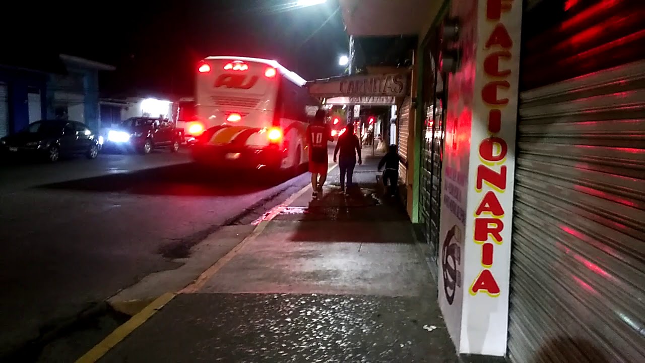 AUTOBUSES UNIDOS AU EN CALLES DE ORIZABA - YouTube