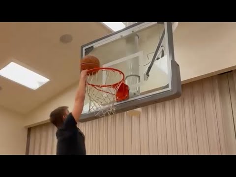 Dallas’ dunk journey MOTIVATIONAL| EMOTIONAL| STOIC| SIGMA| - YouTube