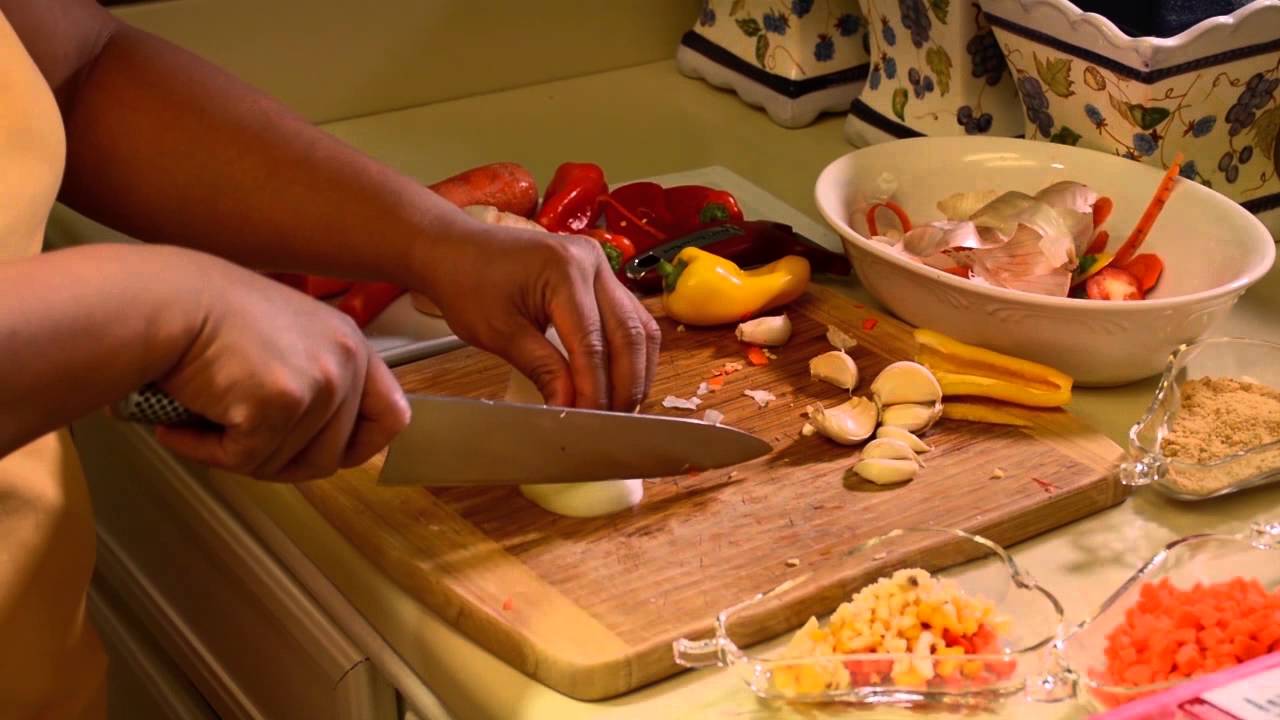Rosie's Cooking my way - Embutido - YouTube