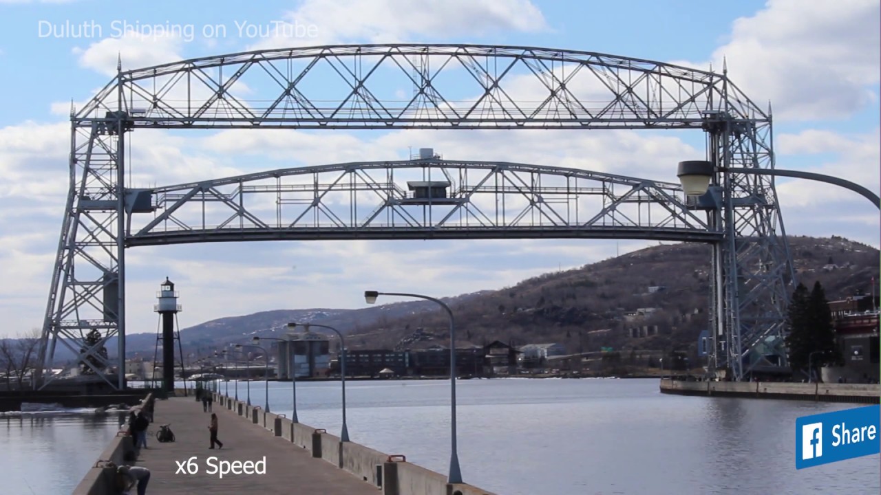 Aerial Lift Bridge rising (Duluth, Minnesota) - YouTube
