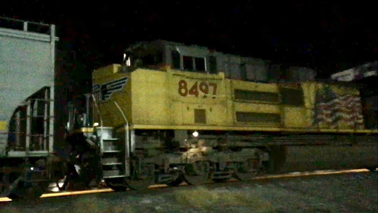 UP 8497 SD70ace de remota - YouTube