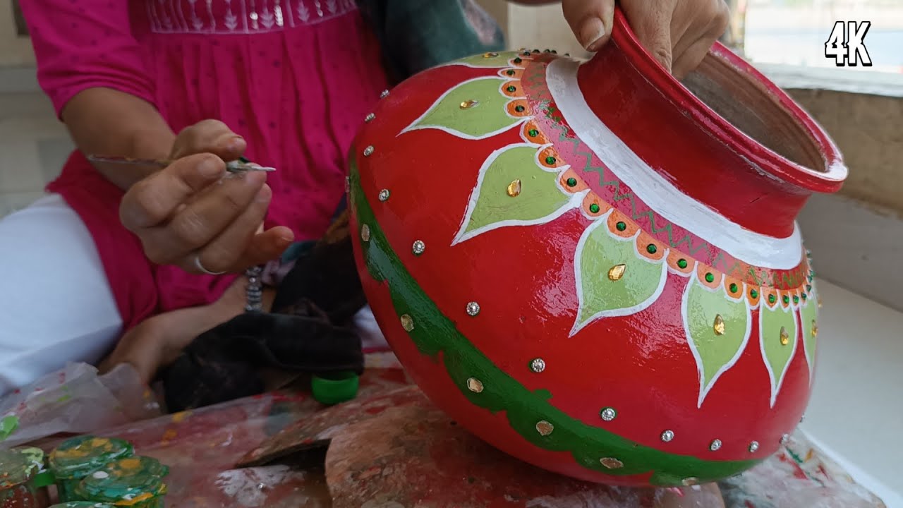 Matla per Design | માટલા પર ડીઝાઇન | #kumbhar #4k @kumbhar_variya - YouTube