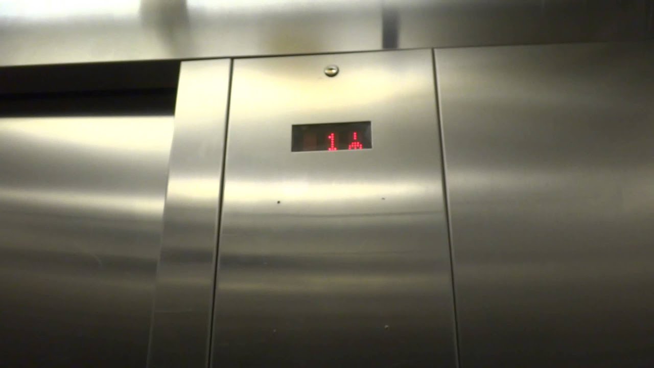 Montgomery Kone KSS 220 Hydraulic Elevator at Omni CNN Center in ...