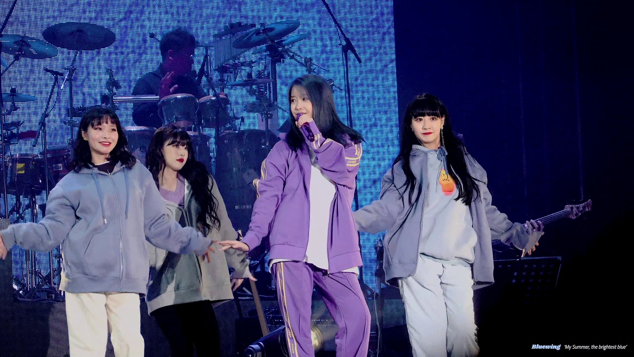191109 아이유 러브포엠 인천 콘서트 앵앵콜 레옹(Leon) 직캠 4K | IU Love, Poem Concert in ...