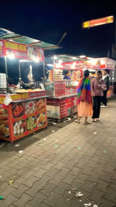 Fast 🍕 food 🍔 market #food #foody #trending #reels #trendingshorts #nature #marketing #market ...