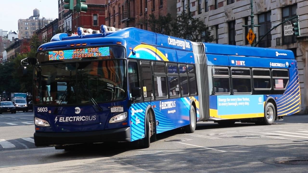 NYCT Bus: 2025 New Flyer XE60 NG #5603 on the M79 Select Bus Service ...