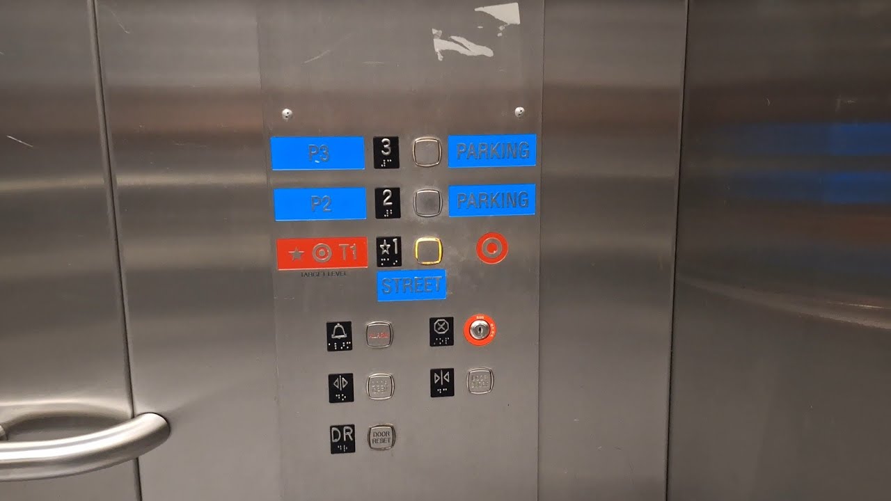 Schindler MEI Hydraulic Elevator - Target - SODO Shopping Center ...