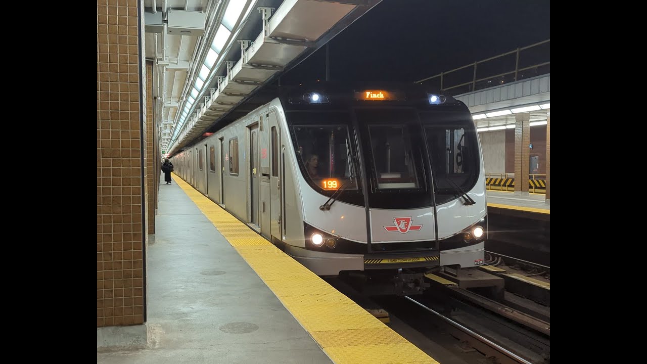 TTC Subway 5591 - Davisville Station, Toronto, Ontario, Canada - BONUS ...