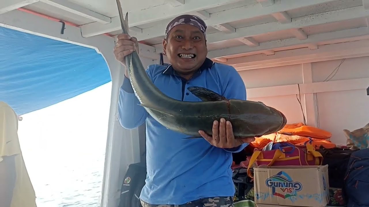 mancing spot Pulau Tunda dasaran || seru tarikan ikan Kuwe Rambe ...
