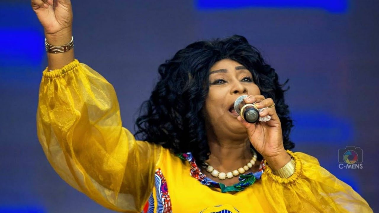 Mama Mary Ghansah's worship at Women In Worship 2020 - Kumasi Invasion ...