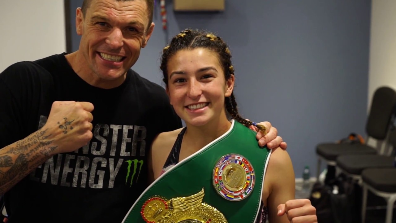 Jazzy Parr ICO Muay Thai Intercontinental title highlight - YouTube