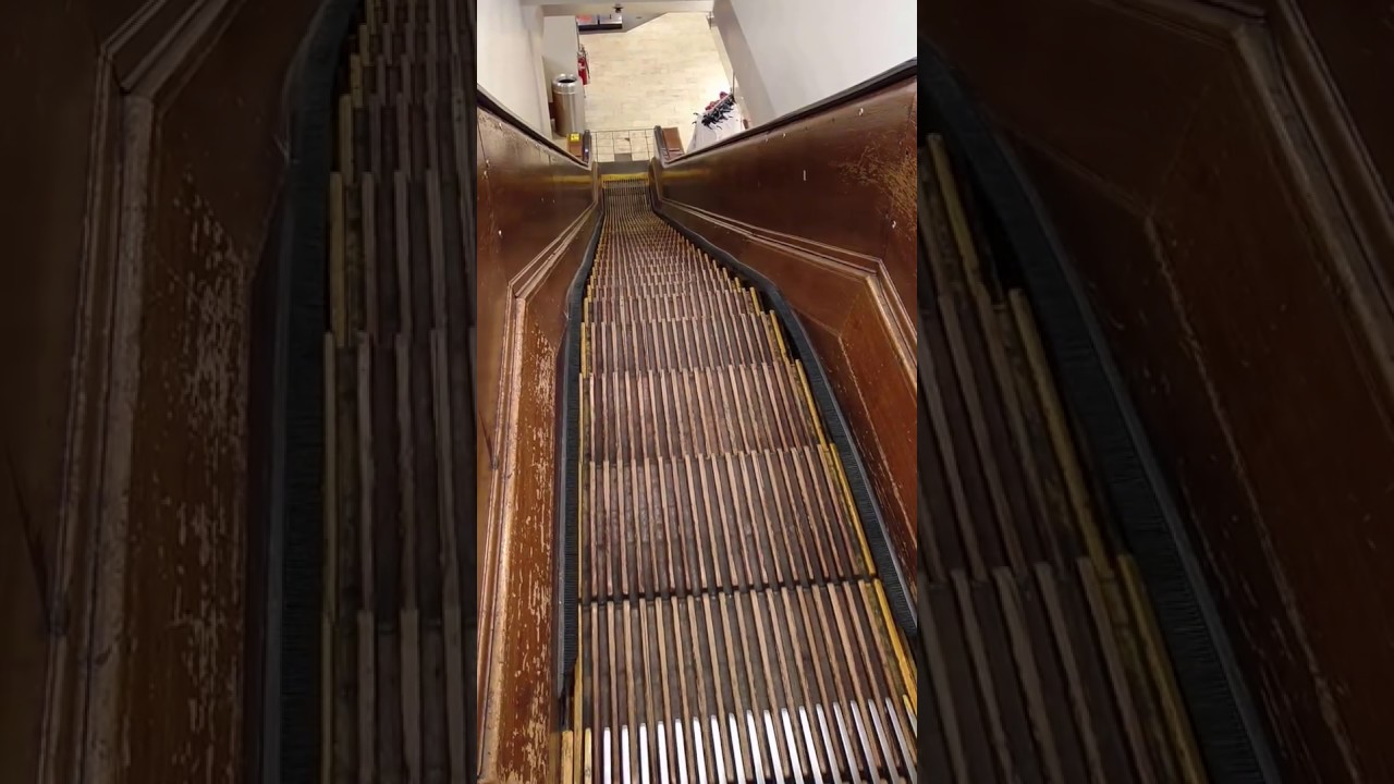 Wooden Escalators at Macy's Herald Square, New York - YouTube