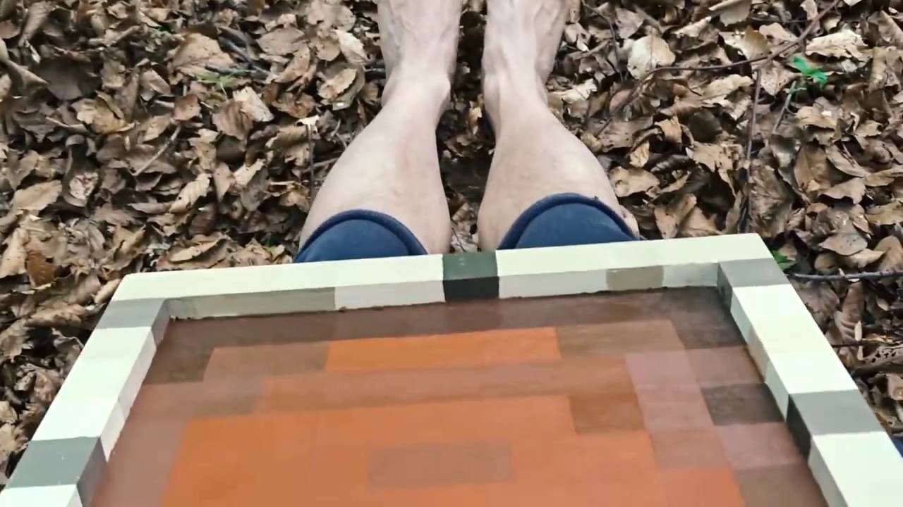 ITEM FRAME in REAL LIFE Minecraft - YouTube